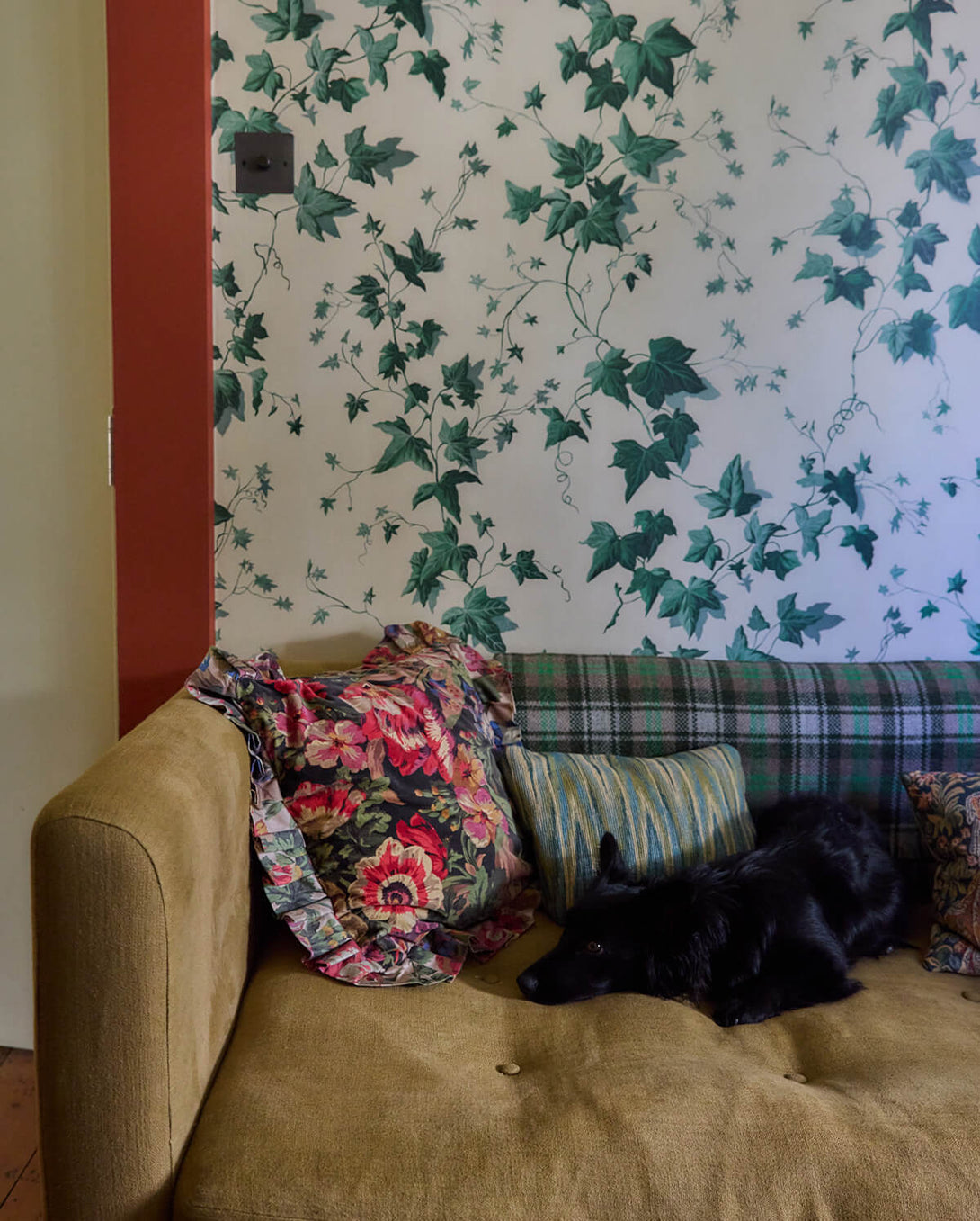 Dreamers & Schemers: Ellen Miles' London Apartment Makeover – House of ...
