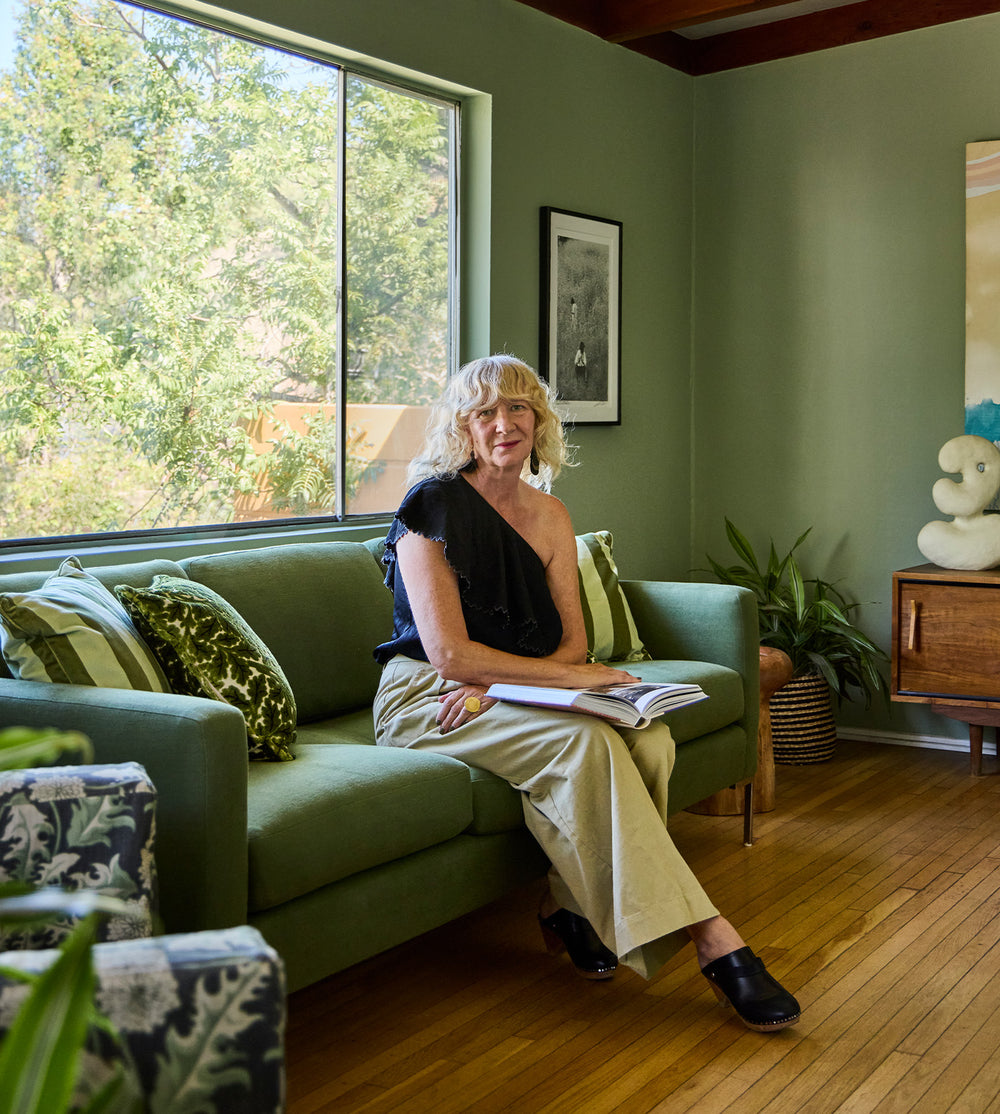 Dreamers & Schemers: Jessica Hundley's Study – House of Hackney US