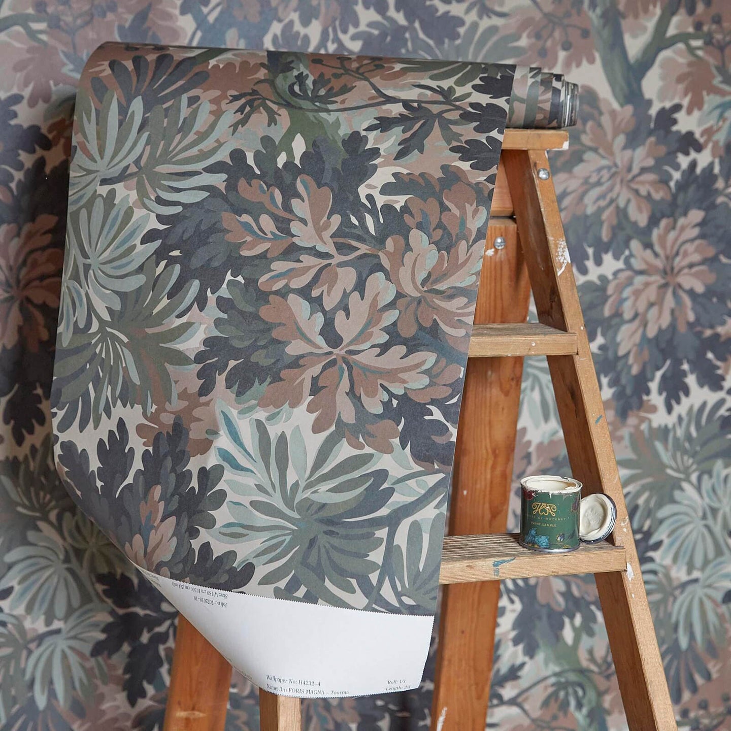How to Hang Wallpaper Perfectly | Expert DIY Guide – House of Hackney US